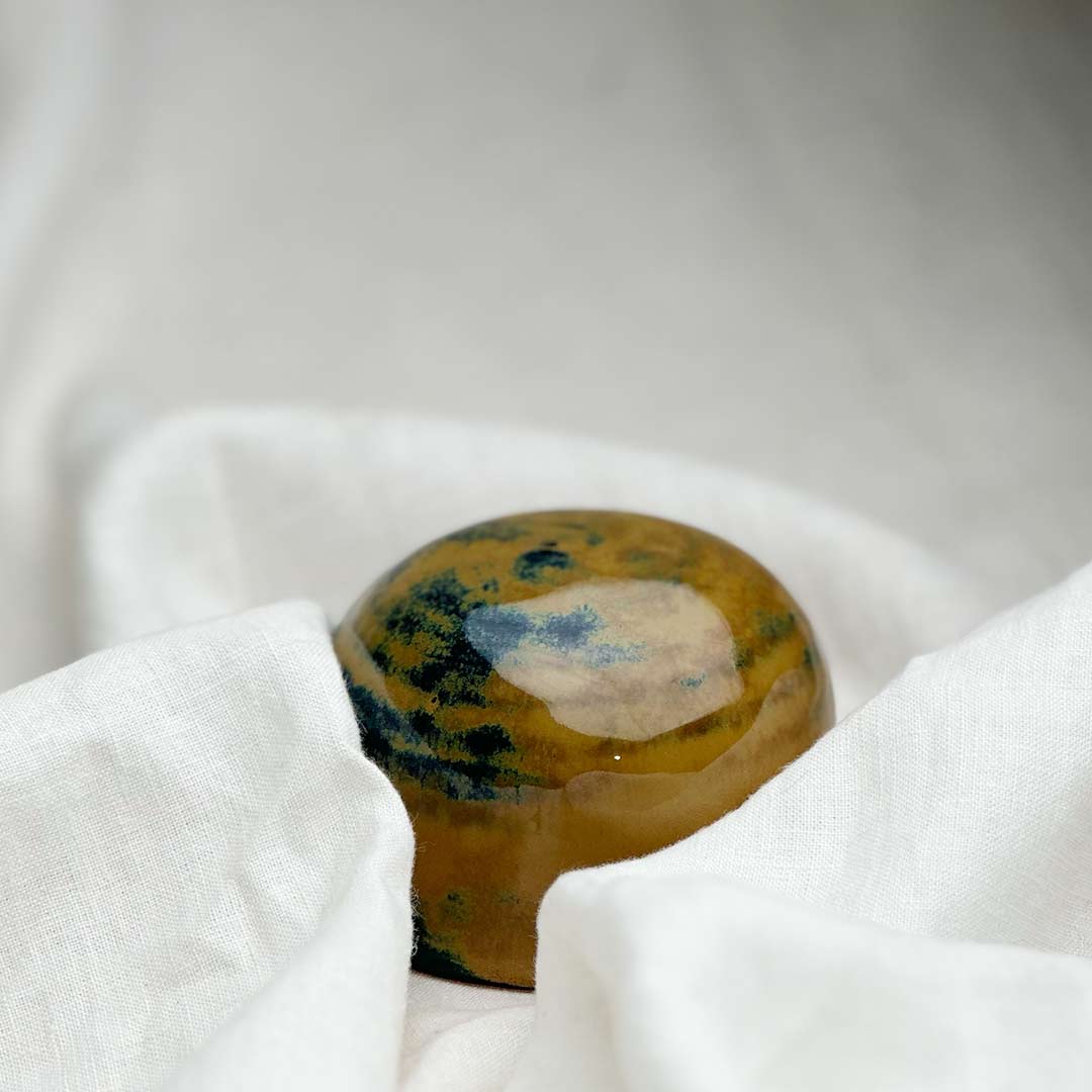 Ceramic Dome Tigers Eye – Sam Mayell Ceramics